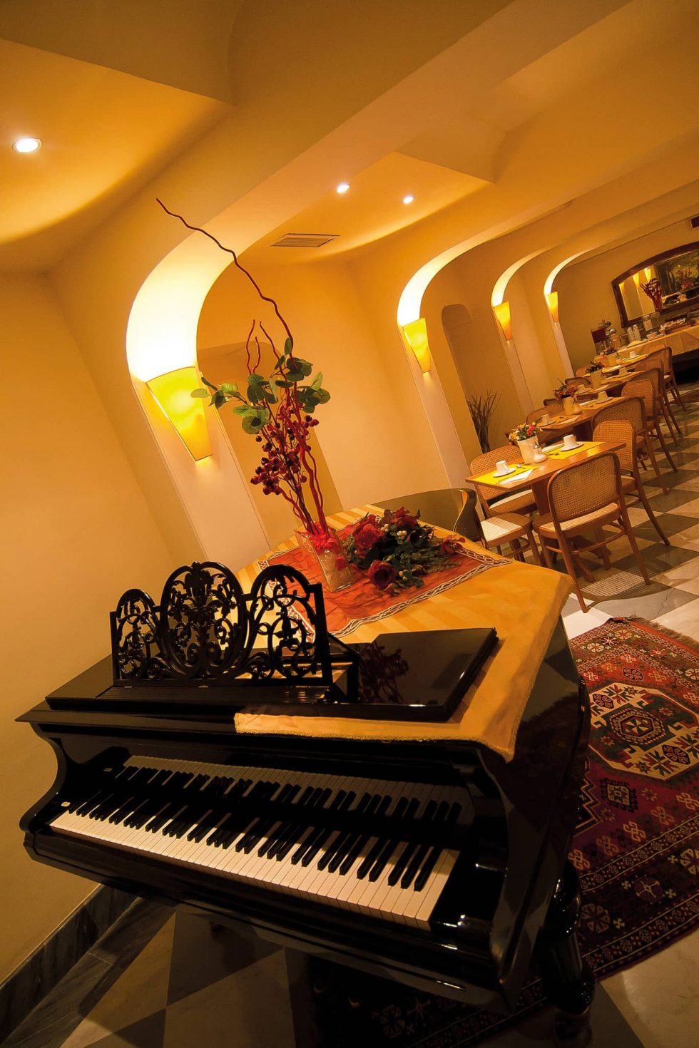 el piano - Hotel Novecento Roma
